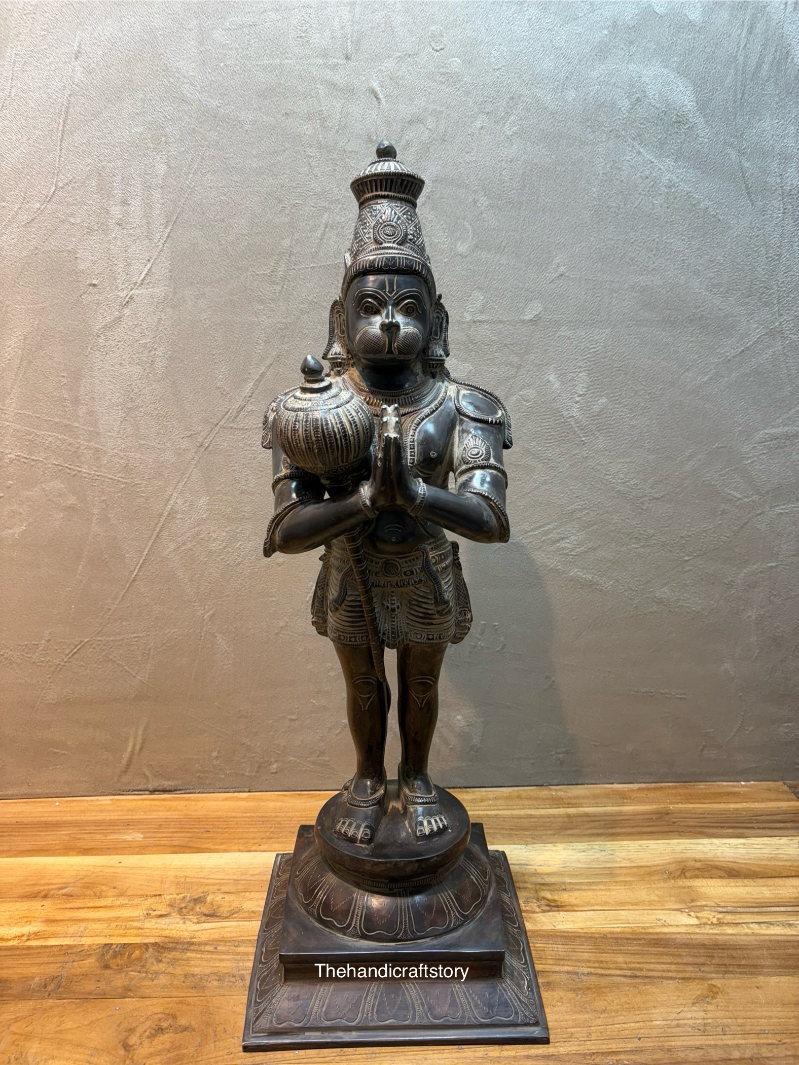 Hanuman Brass Idol in Namaste Pose – Symbol of Devotion & Strength ...